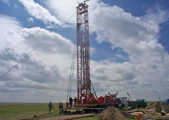 1000M TRAILER MOUNTED WATER WELL DRILLING RIG TOP HEAD DRIVE DTH AND ...